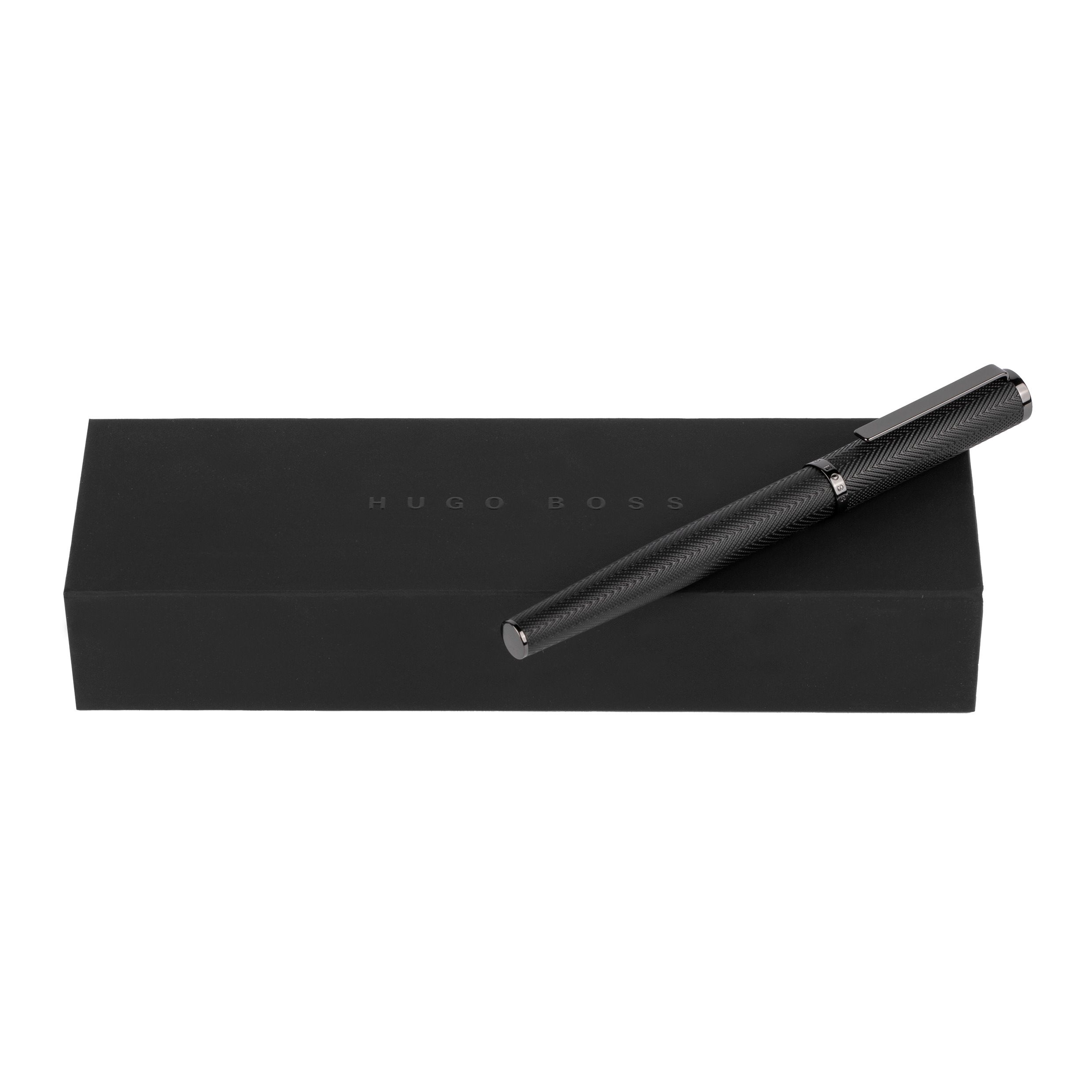 Hugo Boss Formation Herringbone Gunmetal Fountain pen - Vulpen ...