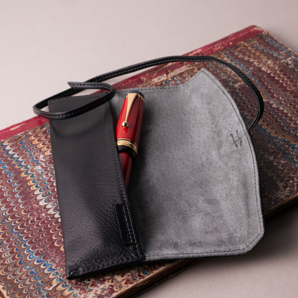 Pilot Leather Pen Case Long Size Black (Single) - Penetui / Pen Pouch ...