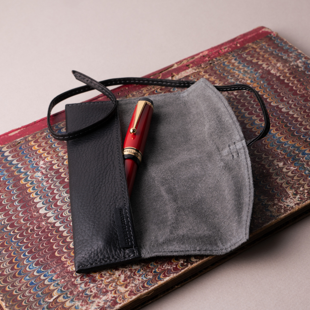 Pilot Leather Pen Case Black (Single) - Penetui / Pen Pouch | Appelboom.com